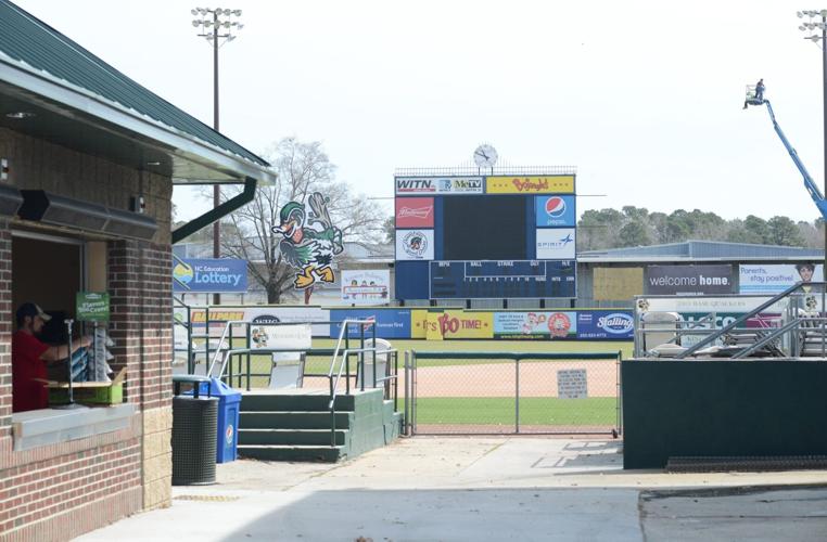 PHOTOS: Grainger Stadium gets ready for Wood Ducks | Local News ...