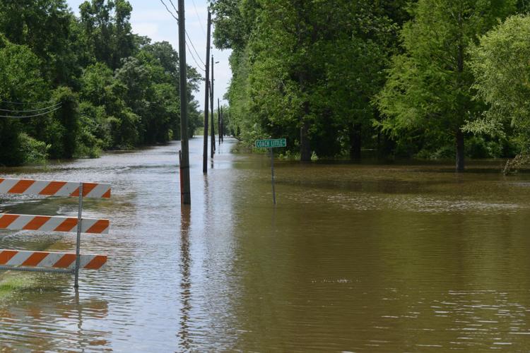 Neuse River levels cause flooding | Local News | kinston.com
