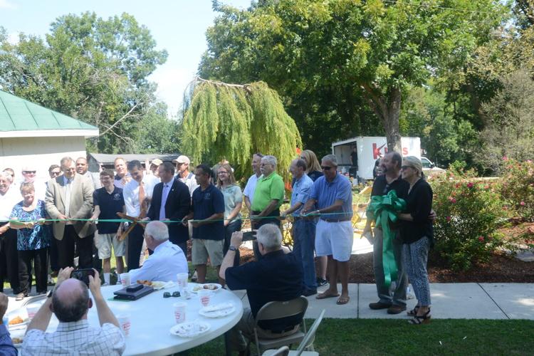 Photos: Neuseway Nature Center ceremony | Local News | kinston.com