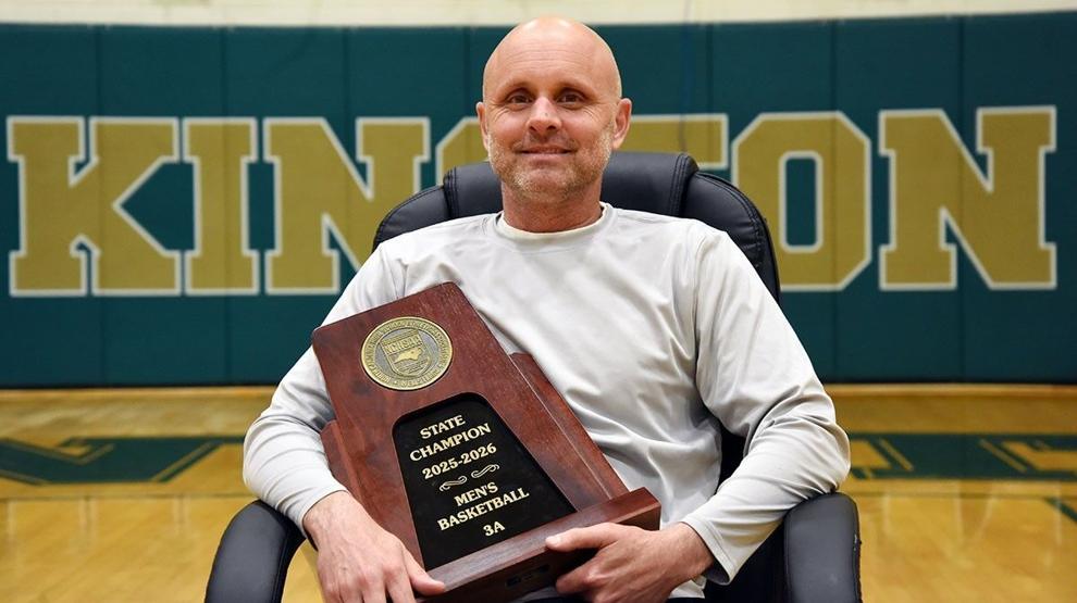Viking coach passes out praise after state title | Sports | kinston.com