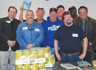 Broadcast journalism grads revisit LCC roots | Features | kinston.com