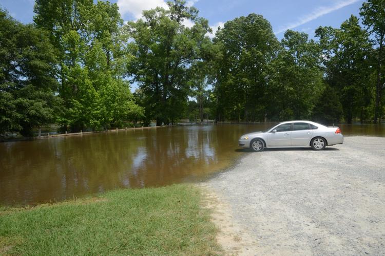 Neuse River levels cause flooding | Local News | kinston.com