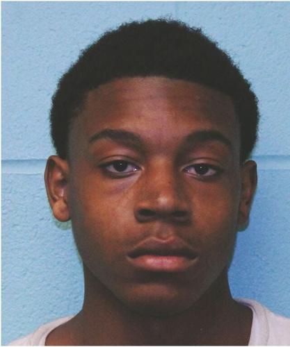 Five arrested following manhunt | Local News | kinston.com