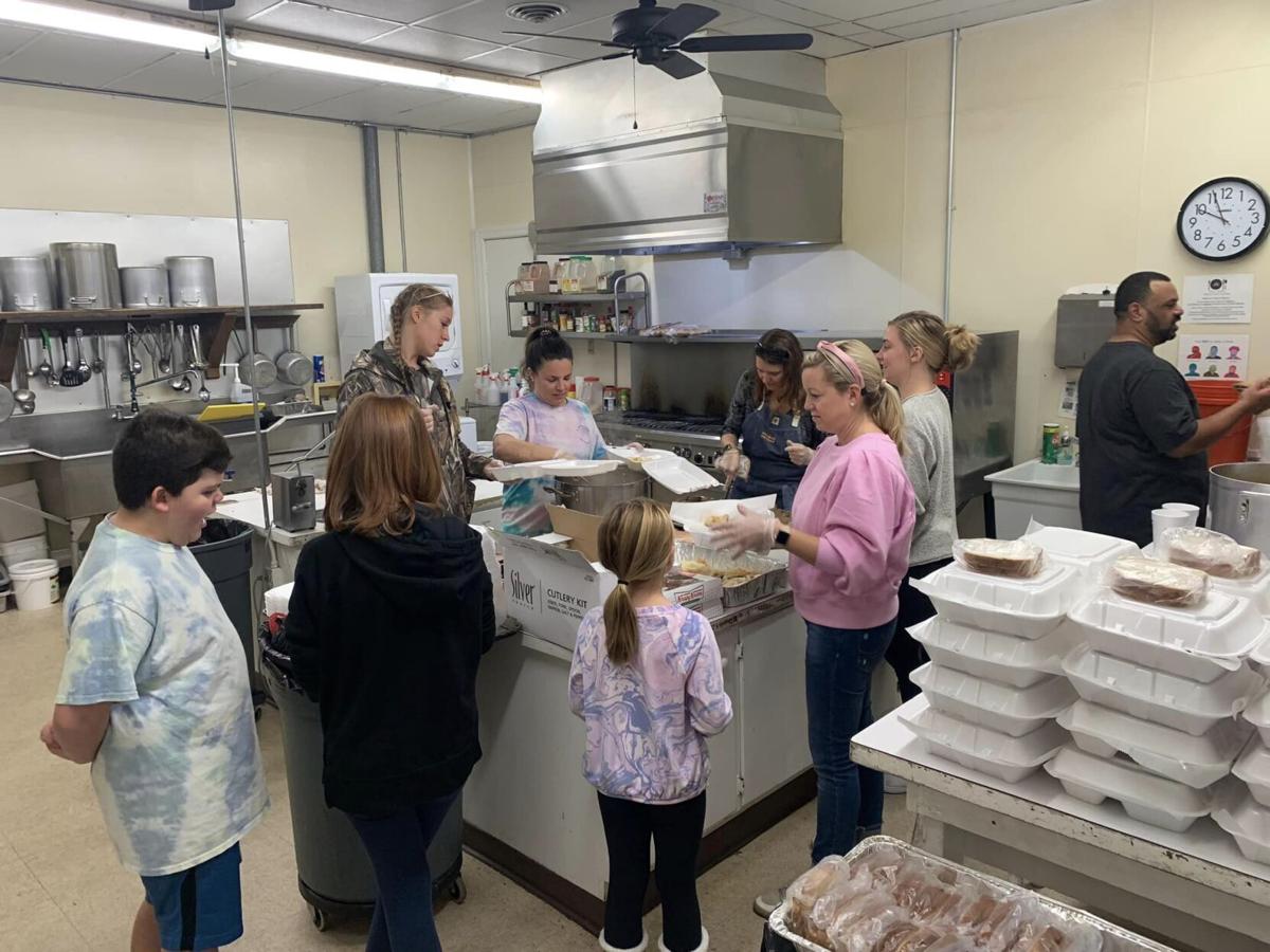 Mary’s Kitchen to again provide Thanksgiving meals | Features | kinston.com