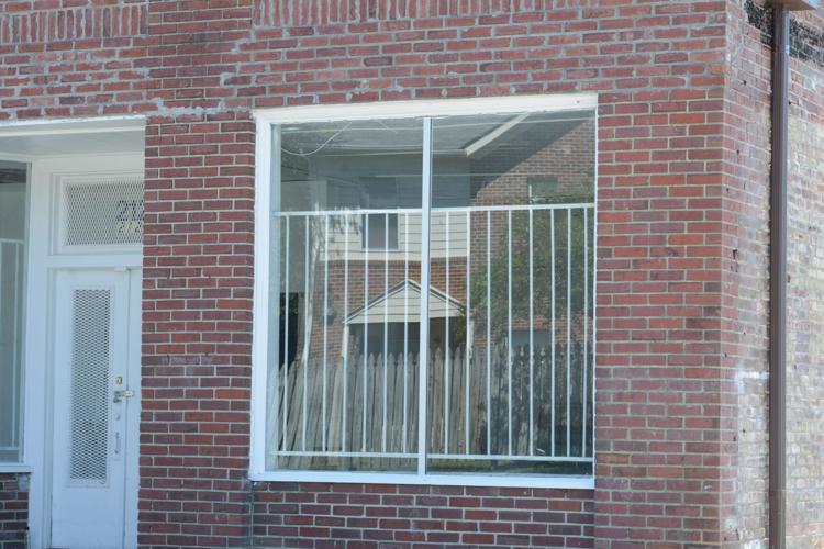 PHOTOS: Revealing windows | Local News | kinston.com