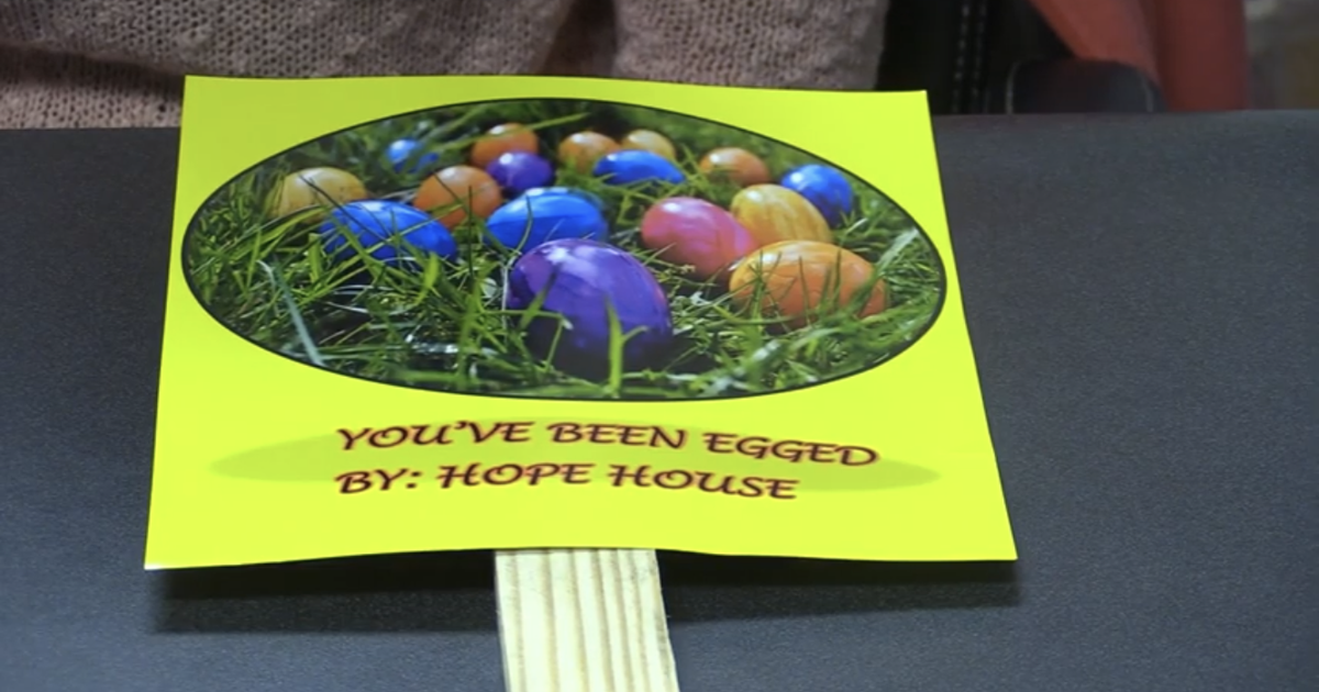 Hope House Raises Money For Egg My House Fundraiser Local News Klax