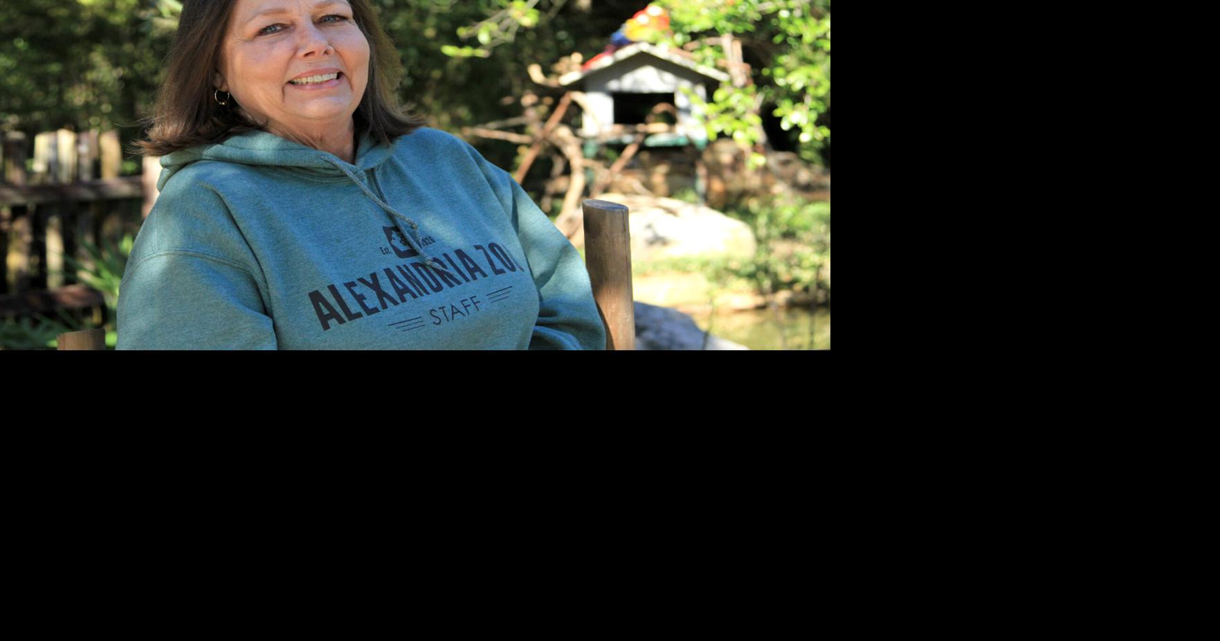 Lee Ann Whitt Receives Dunbar Award | Local News | klax-tv.com