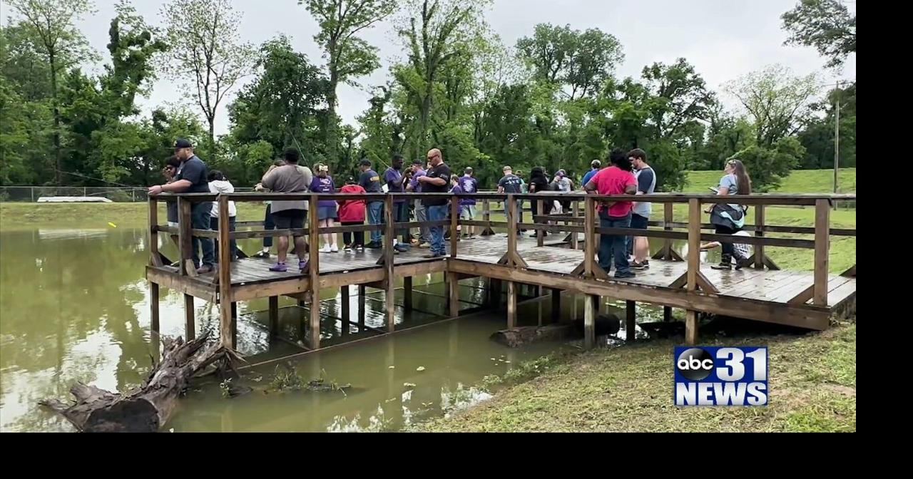 Law Enforcement Lights Up Smiles at The ARC Rapides! | News | klax-tv.com