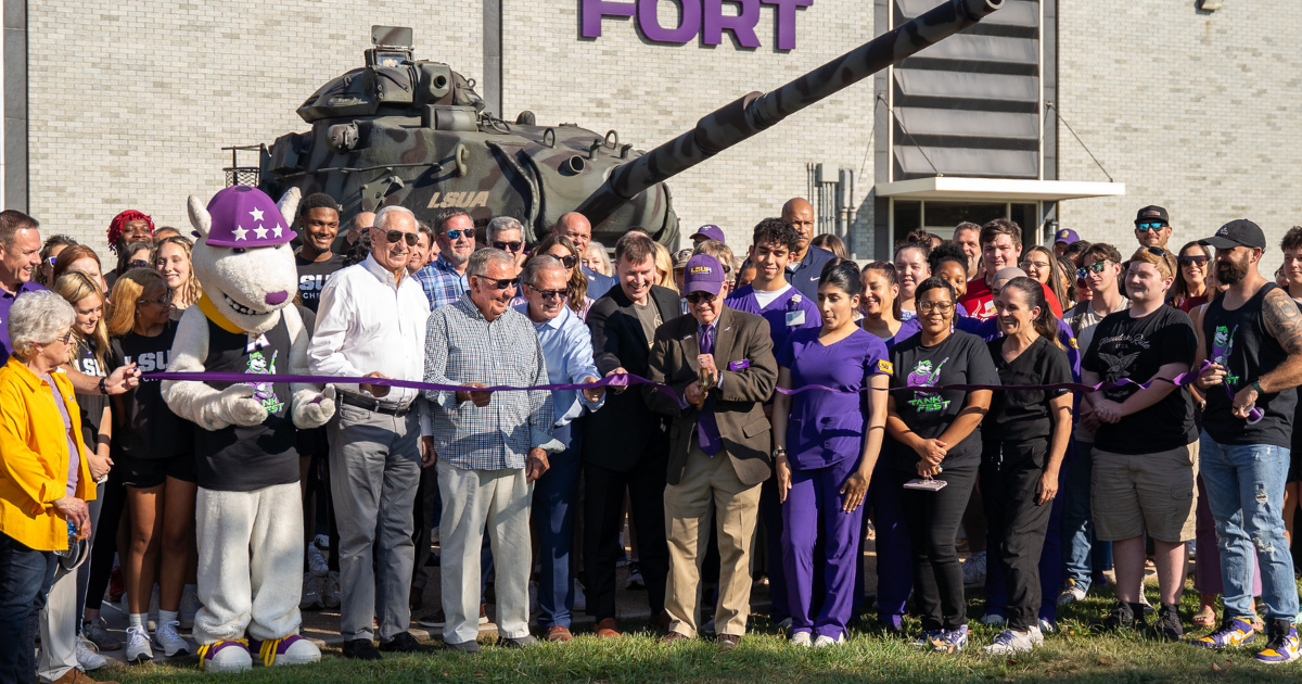 LSUA Dedicates Decommissioned Army Tank Celebrating Central Louisiana’s ...