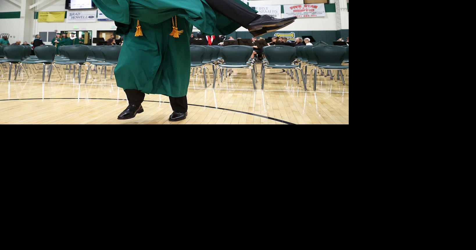 PHOTOS: Eastern HS graduation | News | kokomotribune.com