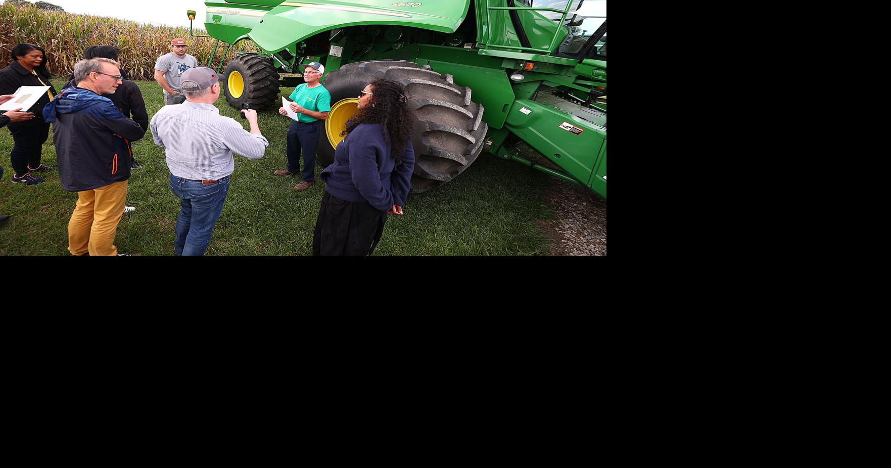PHOTOS: Chism Farm welcomes Diplomats | News | kokomotribune.com