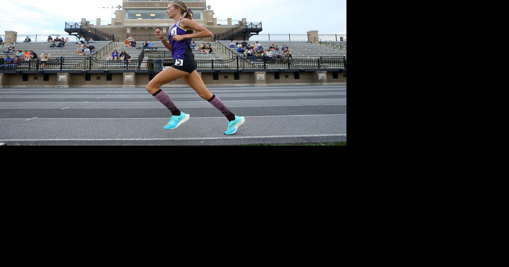 PHOTOS: Girls track and field sectional | Sports | kokomotribune.com