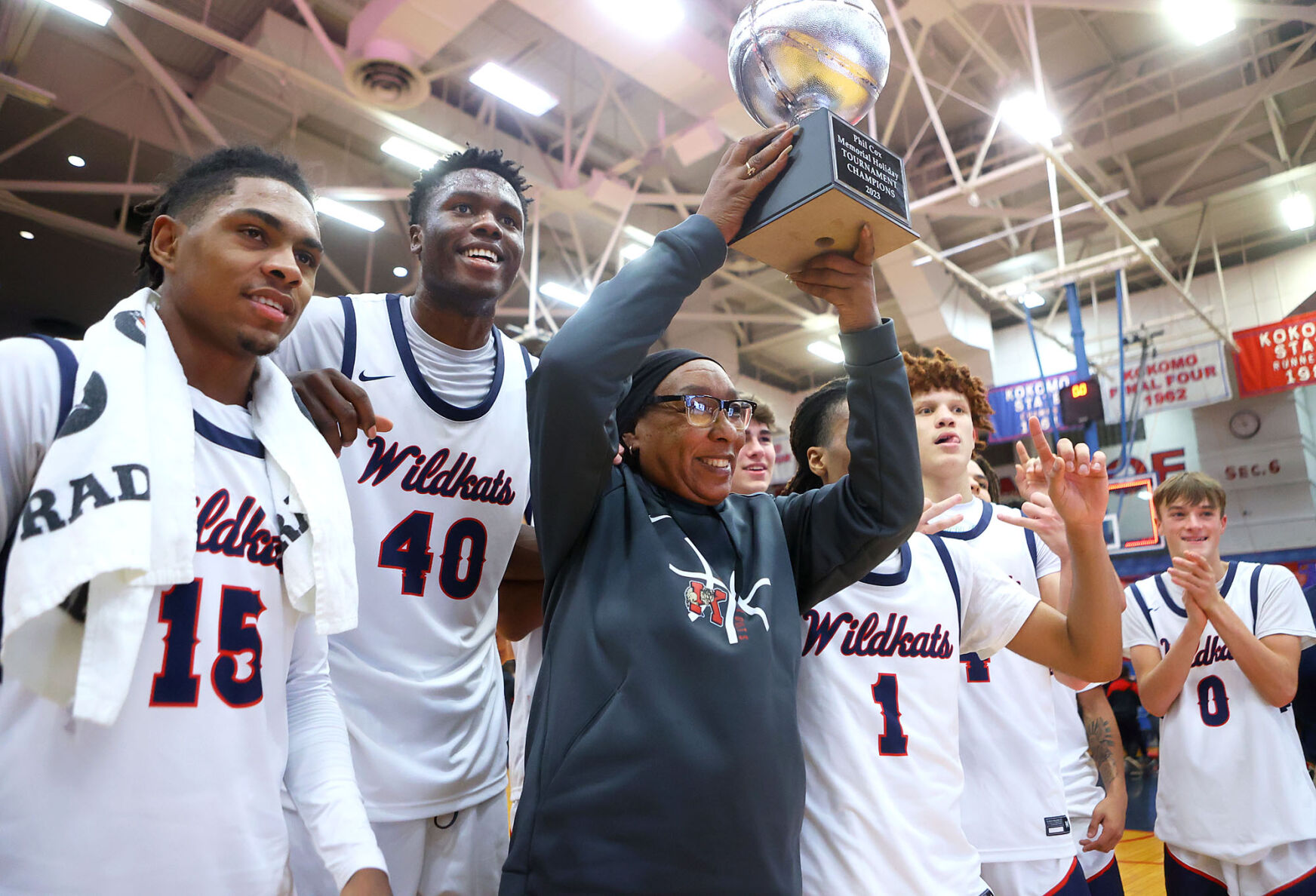 BOYS BB: No. 8 Kats outlast Red Devils in Cox Tourney final | Sports | kokomotribune.com