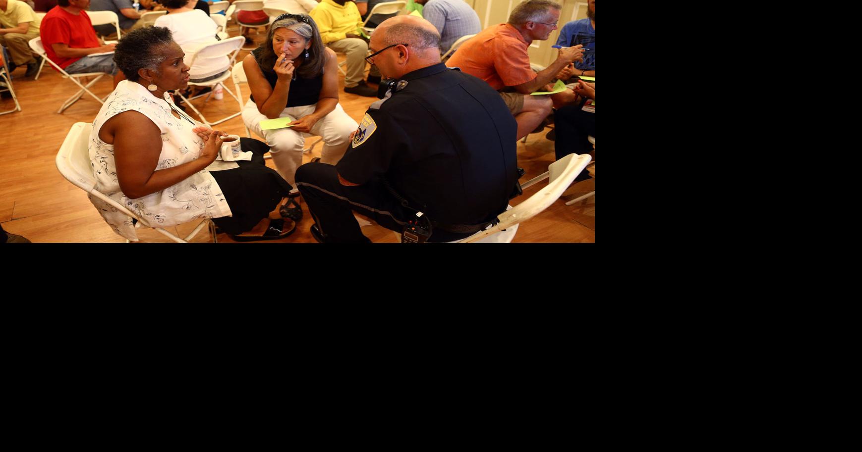 Day after announcing mayoral bid, Summers retires from KPD | Local news ...