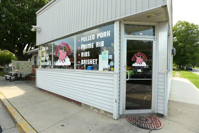 Hawg Heaven owners opening banquet center across from restaurant ...