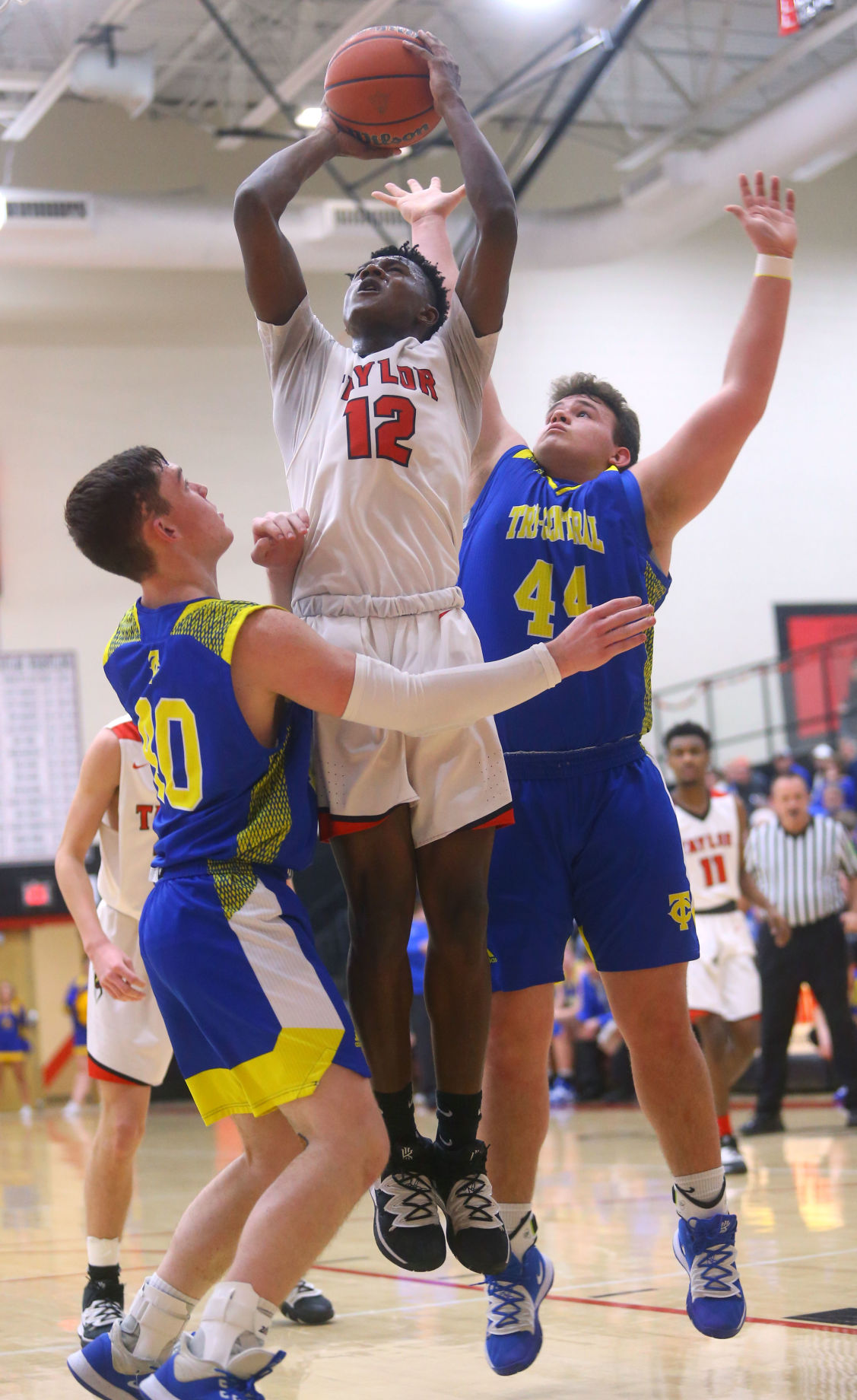 PHOTOS: Taylor vs Tri-Central boys BB | Sports | kokomotribune.com