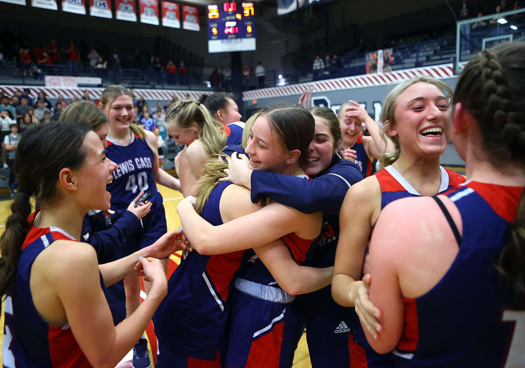 Lewis Cass Kings Secure First Regional Crown with 37-25 Victory over ...