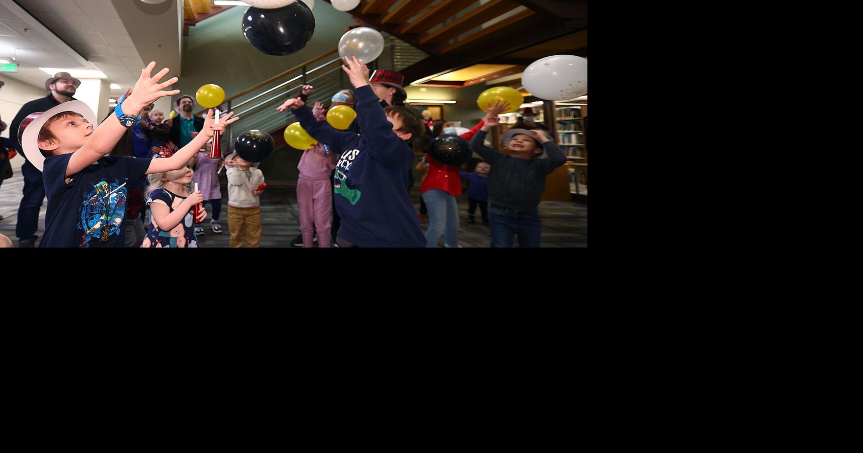 New Years Balloon Drop | News | kokomotribune.com