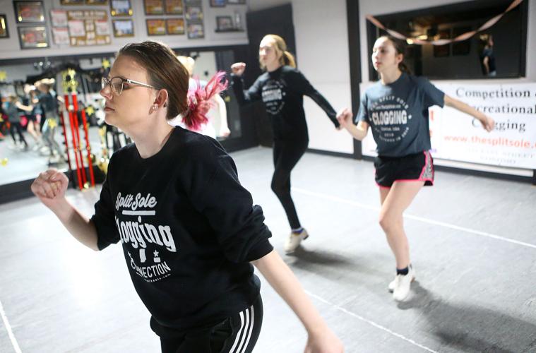 Local clogging team wins national competition | Local news ...