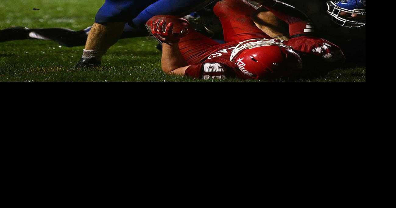 FOOTBALL: Devils rule HC East | Sports | kokomotribune.com