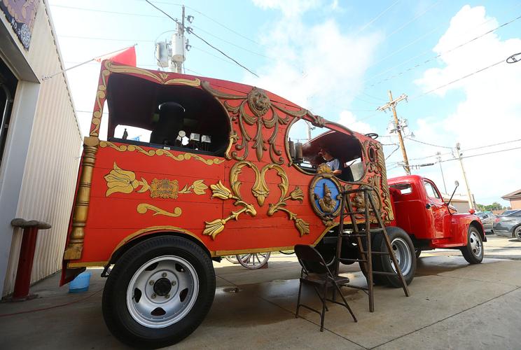 The Calliope Kings: Two Peru natives keep circus tradition alive ...