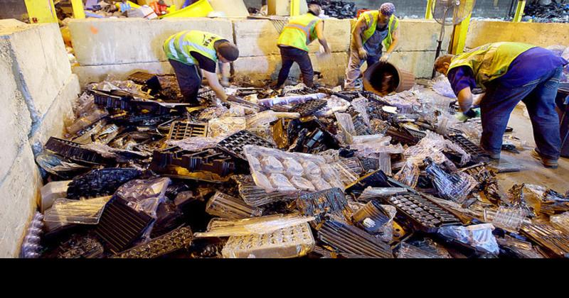 City purchases totes for curbside recycling program | News ...