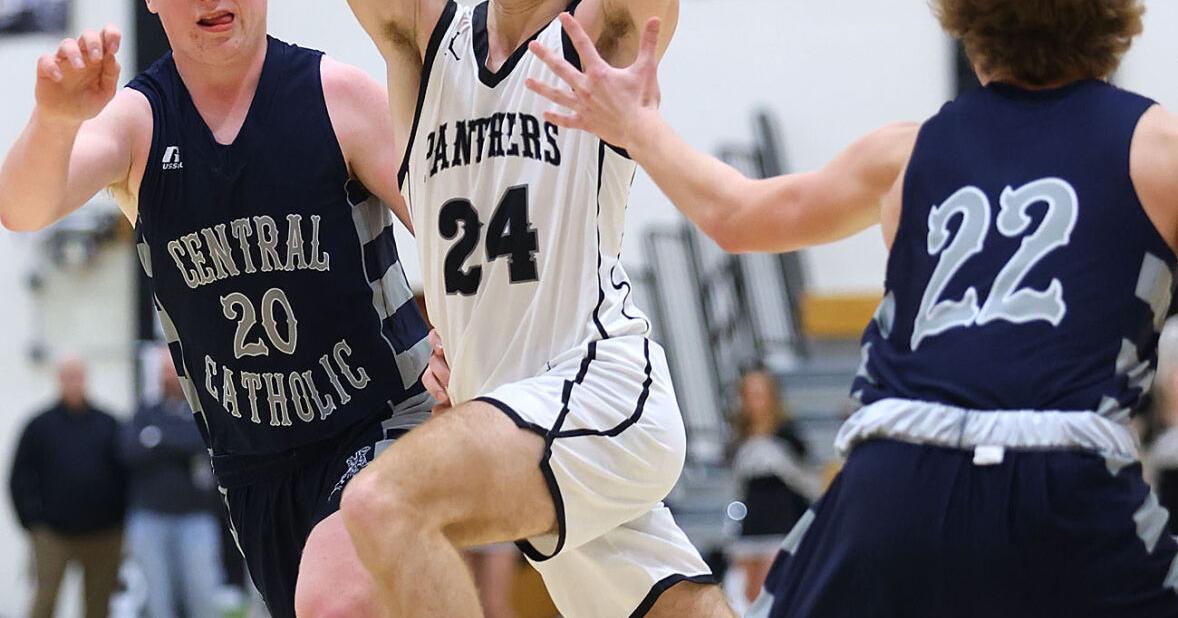 PHOTOS: Western vs LCC boys BB | Sports | kokomotribune.com