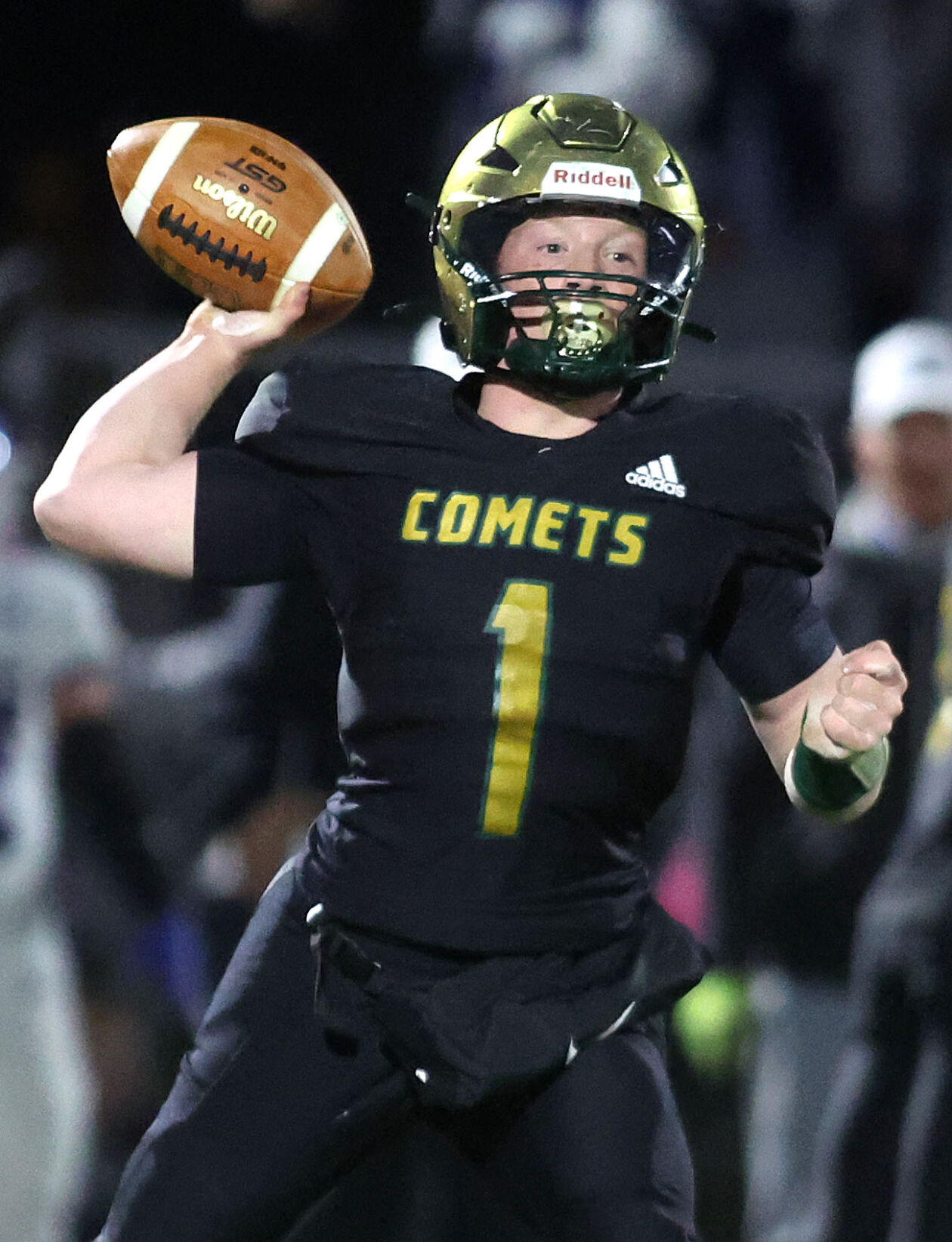 FOOTBALL: Eastbrook edges Eastern; Cass, Carroll also fall in sectional ...