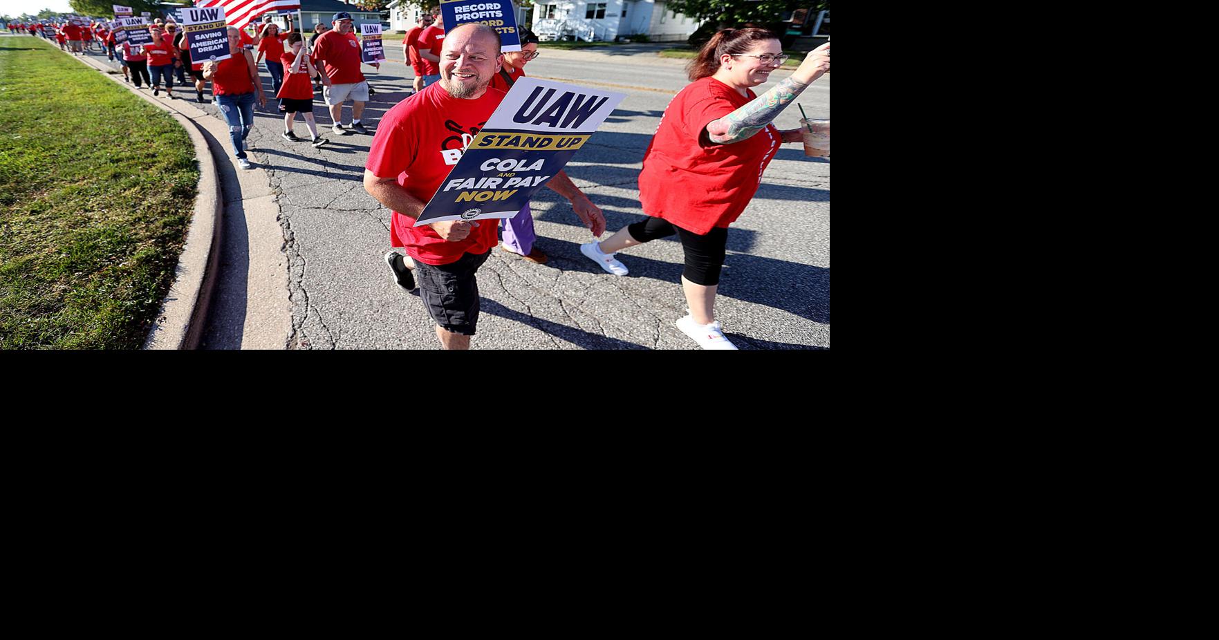 PHOTOS: UAW Red Shirt Rally Practice Picket event | News ...