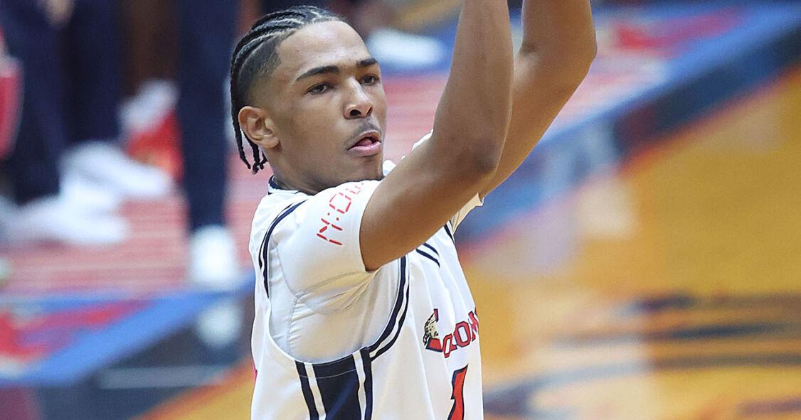 PHOTOS: KHS vs Lawrence North boys BB | Sports | kokomotribune.com