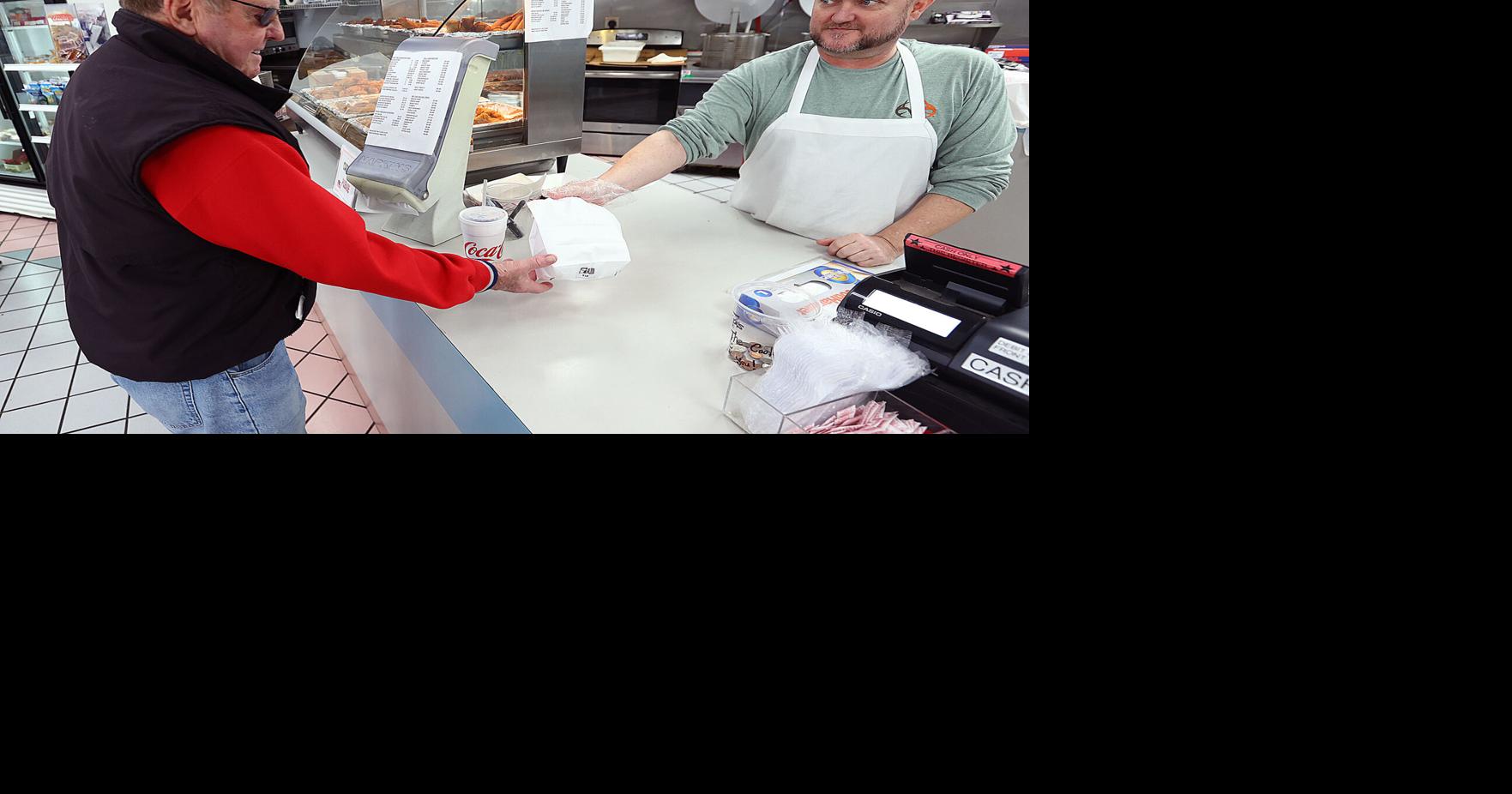 Hot food, cold cuts return to Alto Express | Business | kokomotribune.com