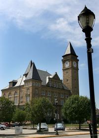 Wind damages roof of Tipton County Courthouse | Local news ...