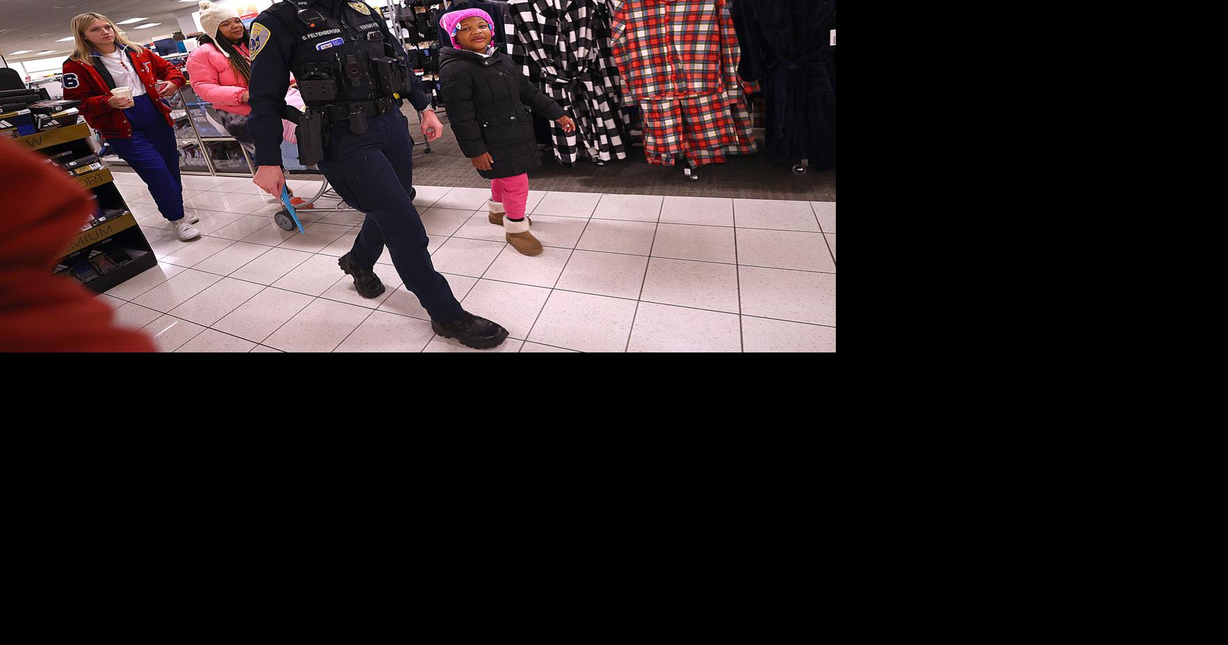 Annual Cops 4 Kidz works to bring joy to kids this holiday season ...