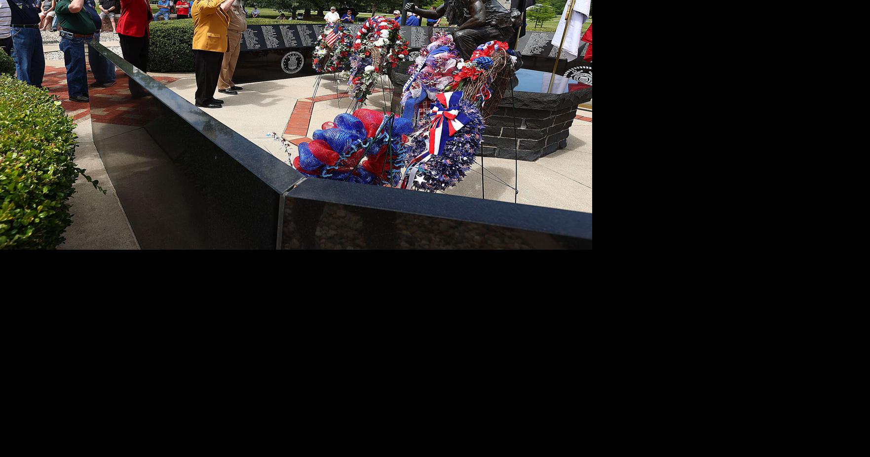 Howard County honors, remembers fallen veterans on Memorial Day | Local ...