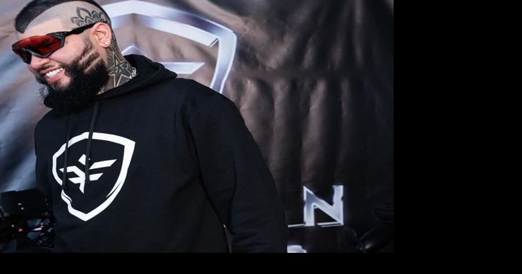 Farruko lanza su línea de motocicletas "Carbon Armor Scooter ...