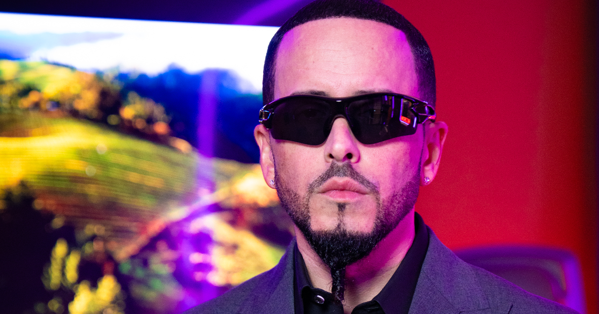 Yandel anuncia su nuevo álbum “Sinfónico” | Entretenimiento | kq105.com
