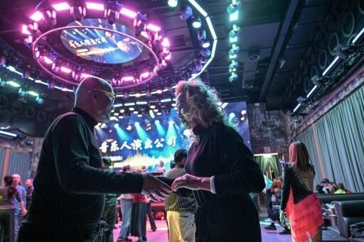 Shanghai's elderly waltz back to the past at lunchtime dance halls ...