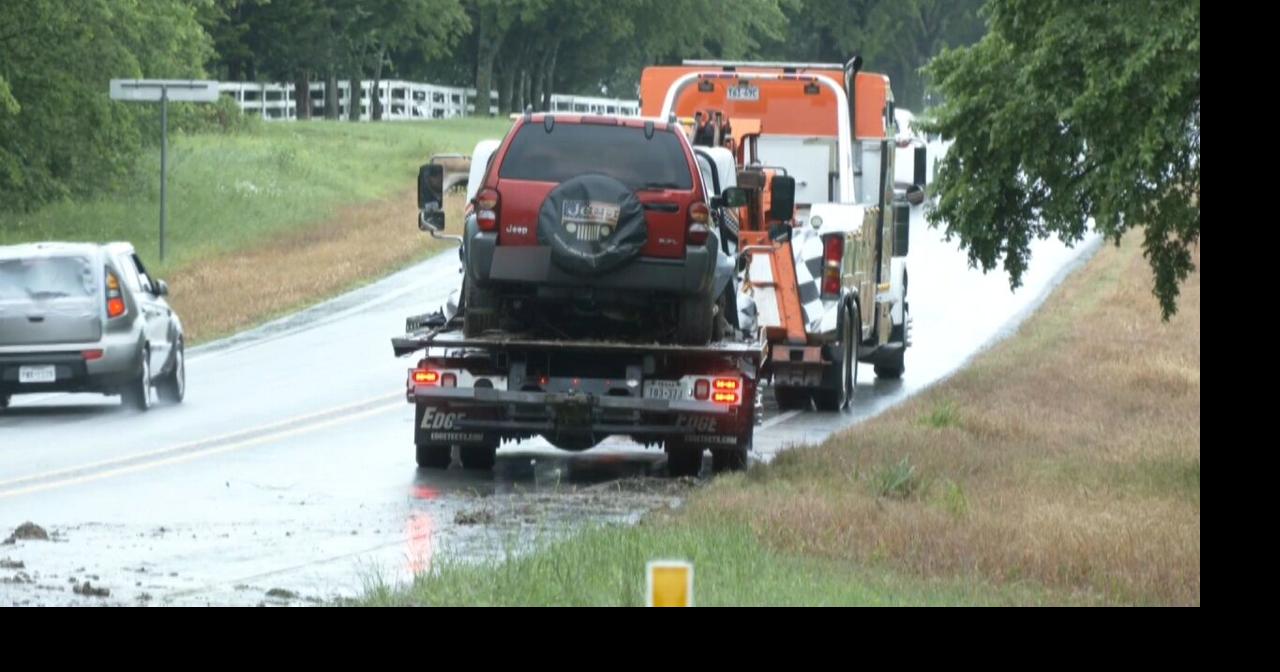 Man crashes car into a Pottsboro creek | News | kten.com