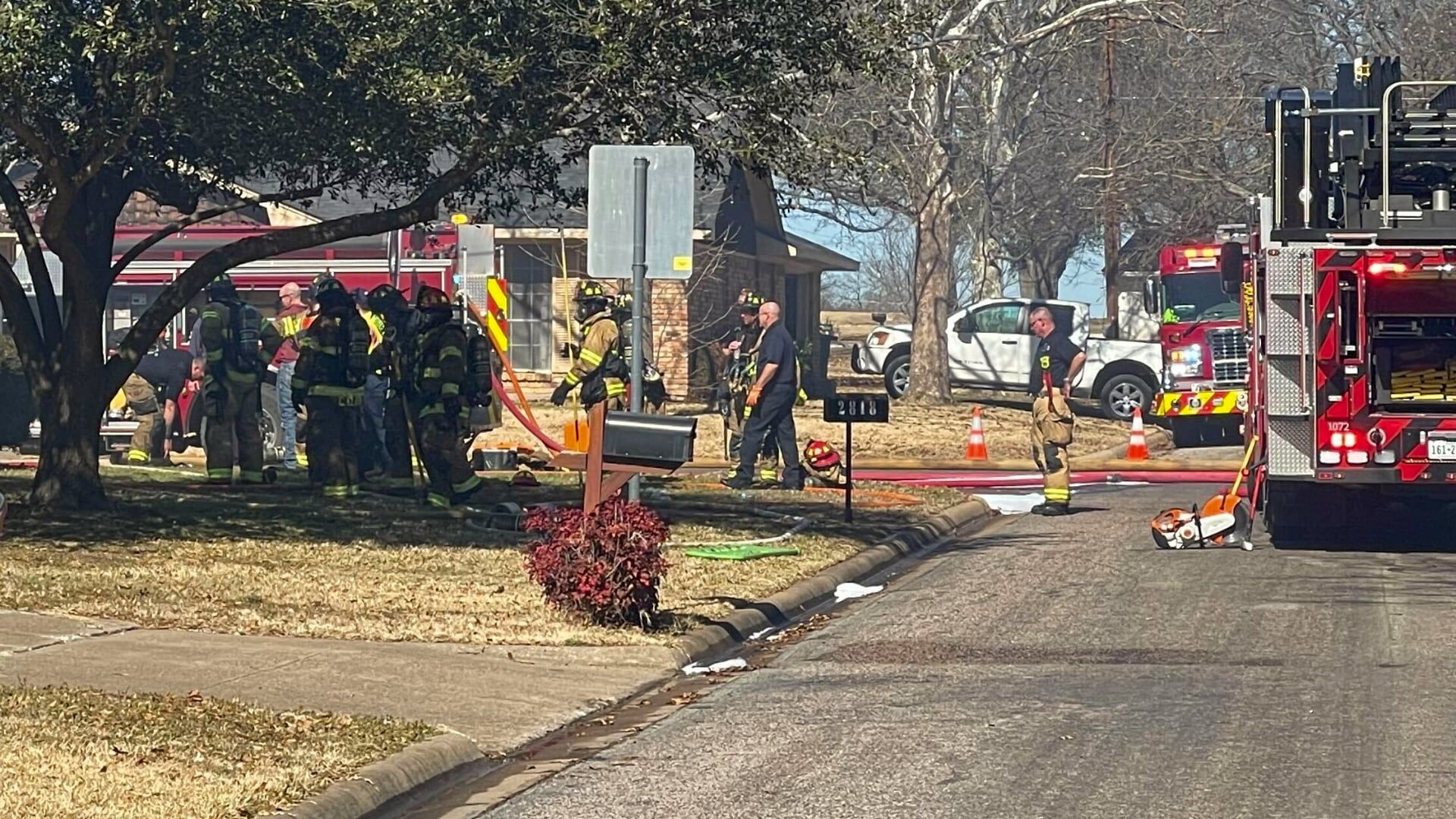 One injured in Sherman house fire | Texas Headline | kten.com