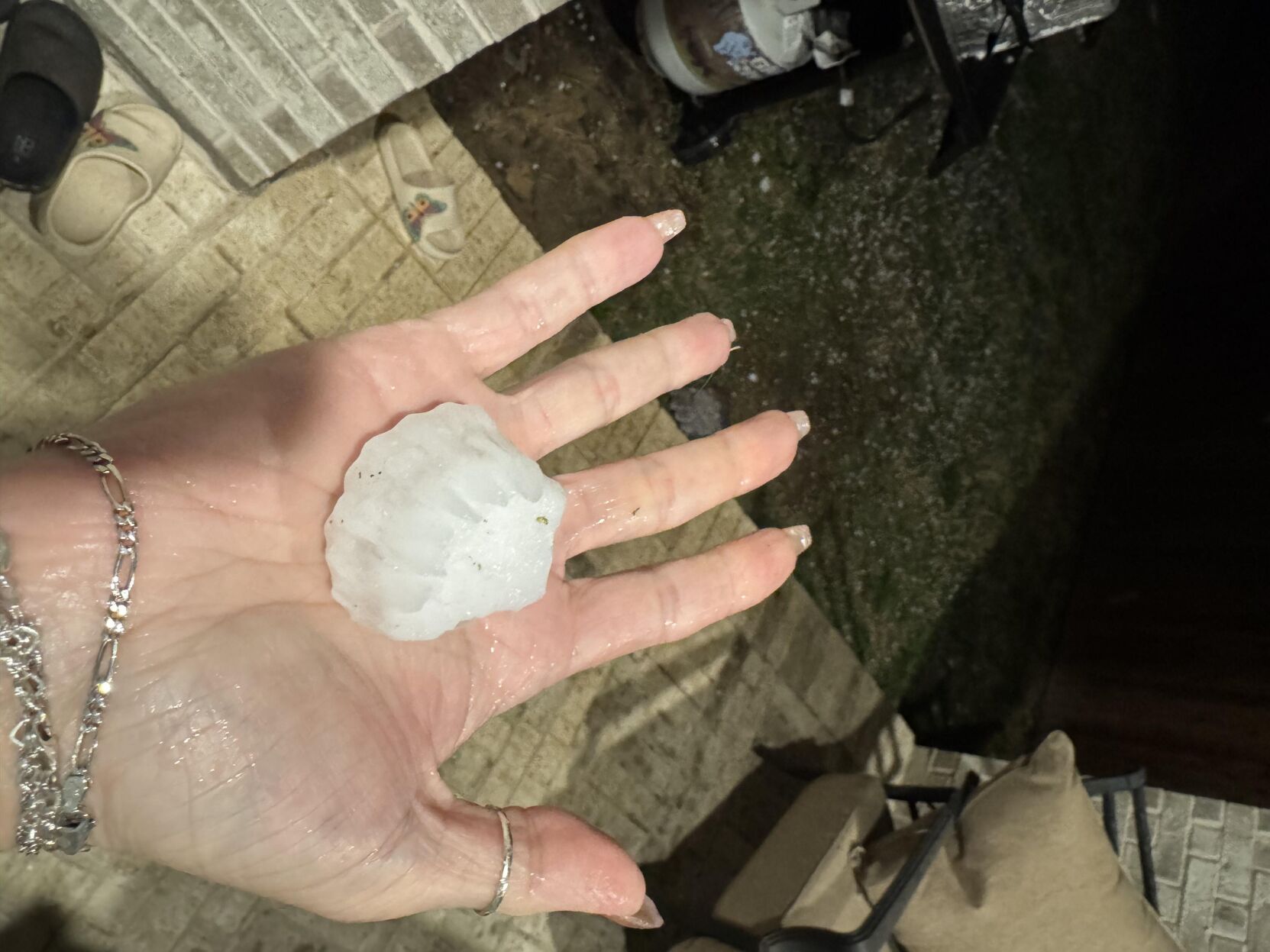 Severe storms drop large hail in Grayson County | Weather | kten.com
