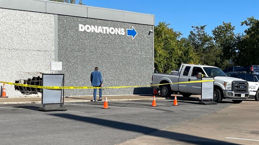 Vehicle crashes into Sherman Goodwill store | News | kten.com