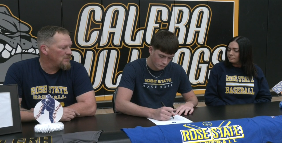 Calera Bulldog Baseball stud signs to the next level | Sports | kten.com