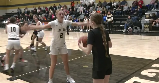 Whitewright opens district play with rivalry win | Sports | kten.com