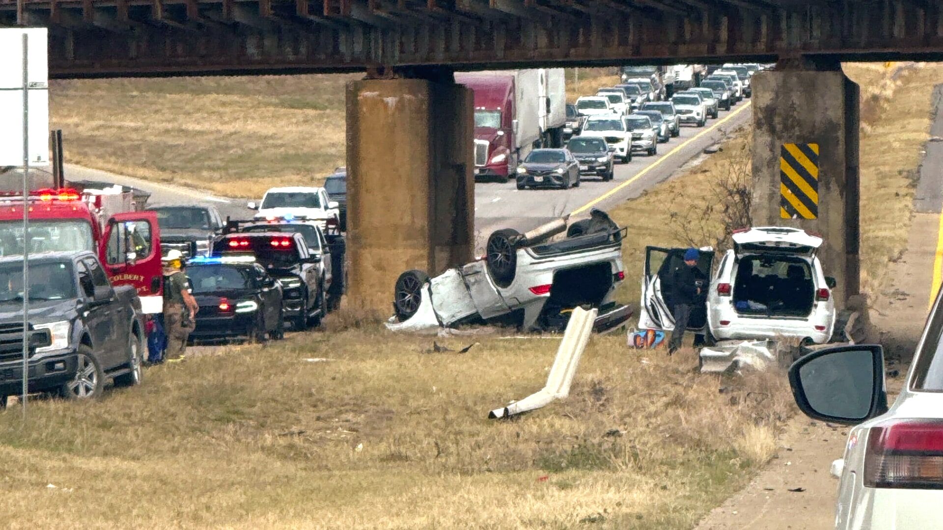 Crash slows traffic in Colbert | Oklahoma Headlines | kten.com