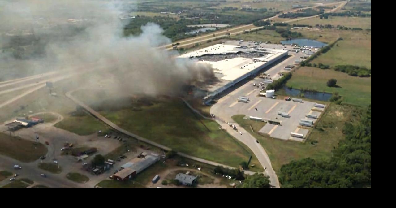 Fire erupts at Dollar Tree warehouse in Marietta | News | kten.com