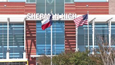 Sherman High School will recast a 'new' version of Oklahoma! | | kten.com
