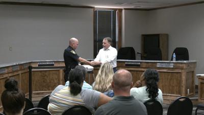 Ardmore's police chief retires after 25 years | | kten.com