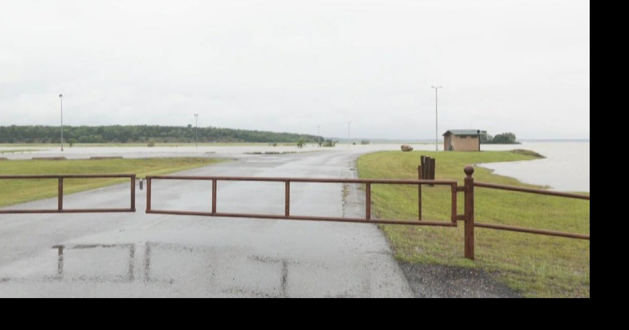 Campers rescued from flooding at Denison Dam | Weather News | kten.com