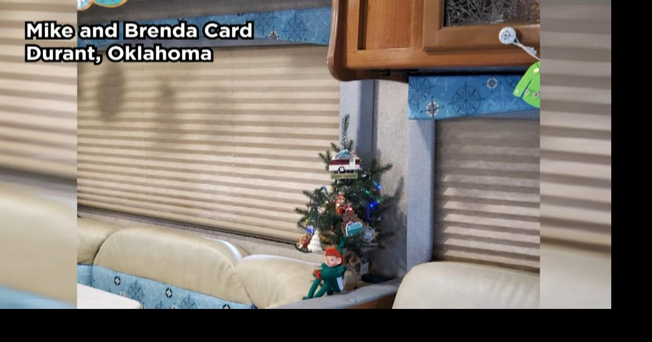 Mike and Brenda Christmas Tree | News | kten.com