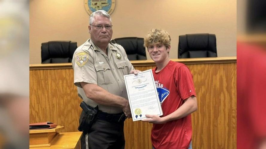 Heroism of Bokchito teen recognized by sheriff | Features | kten.com